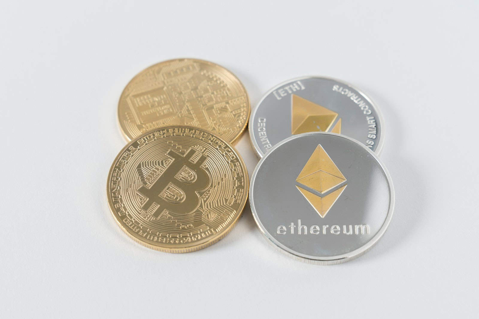 Comparing Cardano to Other Leading Blockchain Platforms Comparing Cardano to Other Leading Blockchain Platforms